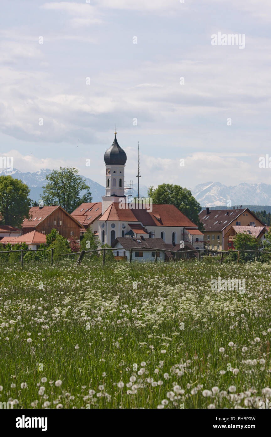 Bavarian village church hi-res stock photography and images - Alamy