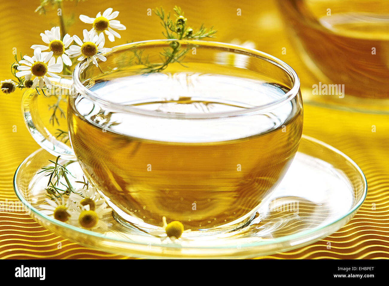 Kamille tee hi-res stock photography and images - Alamy