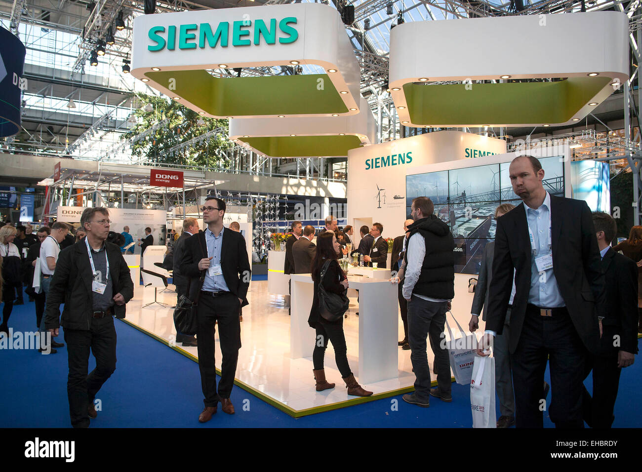 News economy energy hi-res stock photography and images - Alamy