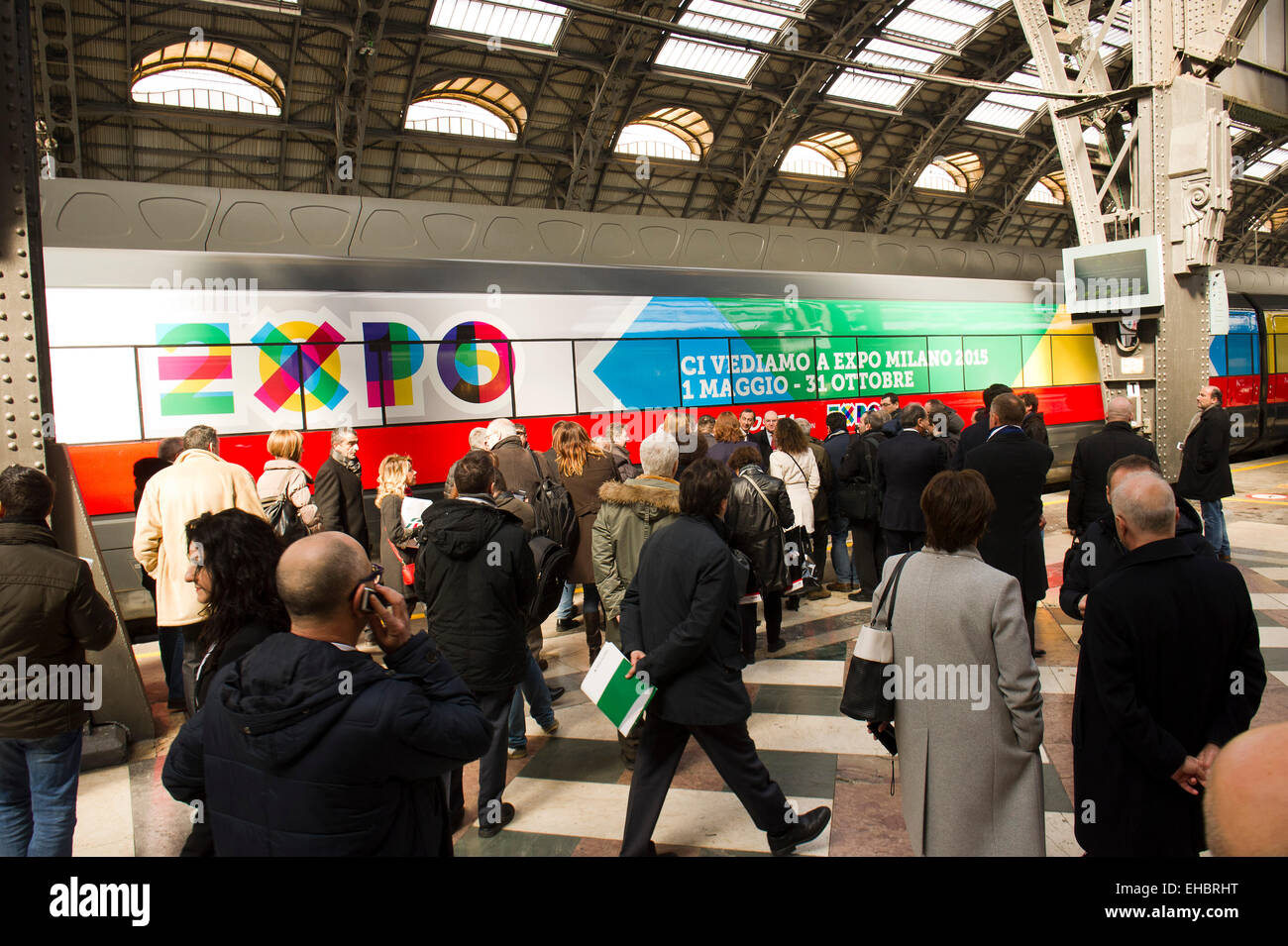 taly. Milan, Trenitalia presents its new livery train FrecciaRossa ...