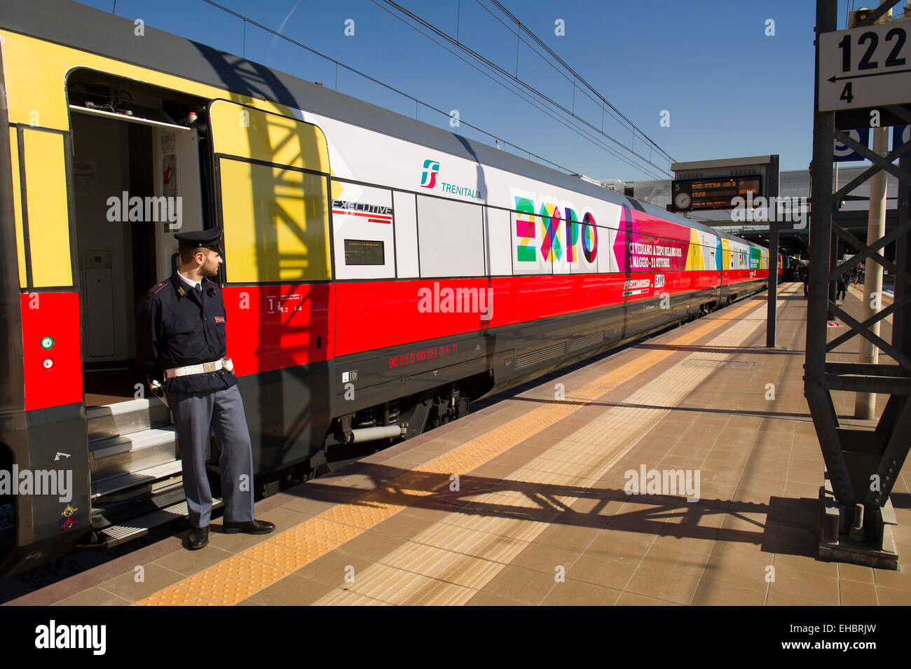 taly. Milan, Trenitalia presents its new livery train FrecciaRossa ...