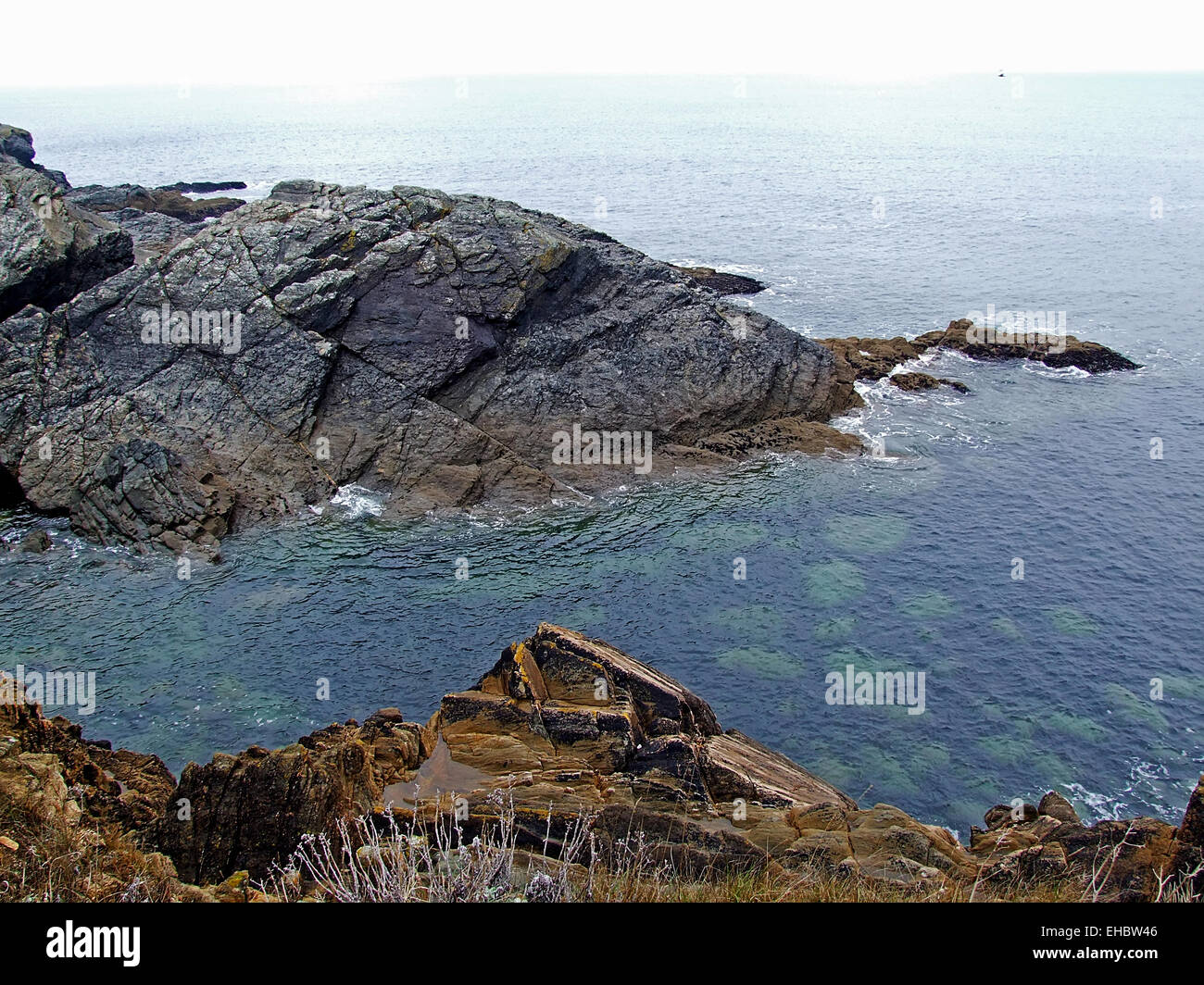 Bay on rocky coast hi-res stock photography and images - Alamy