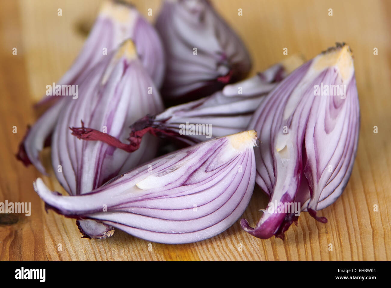 Onion quarter hi-res stock photography and images - Alamy