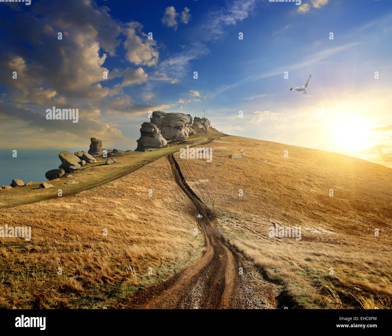 Sunset light over valley hi-res stock photography and images - Alamy