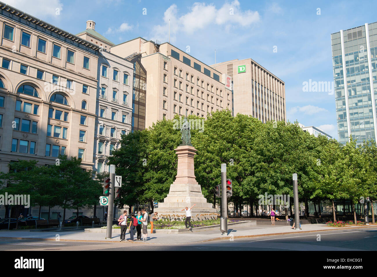 Royal victoria square hi-res stock photography and images - Alamy