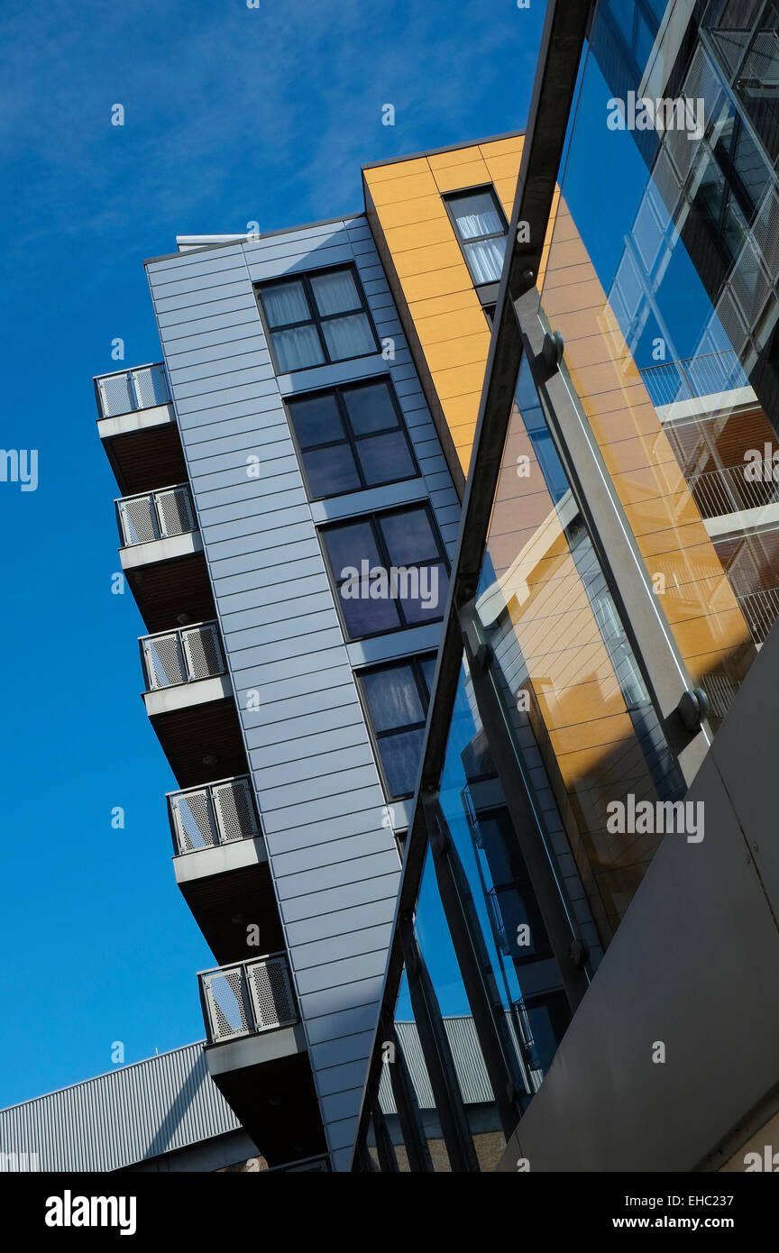 Club high rise apartments hi-res stock photography and images - Alamy