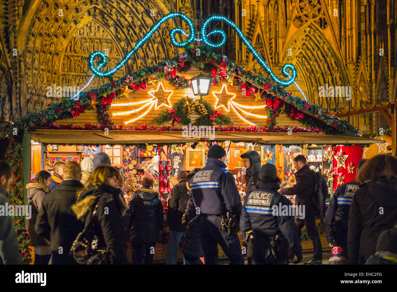 Police alsatian hi-res stock photography and images - Alamy