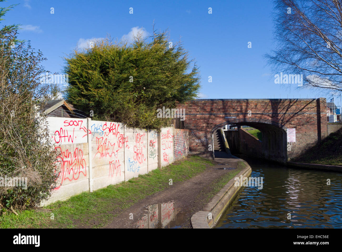 Concrete gravel boards hi-res stock photography and images - Alamy