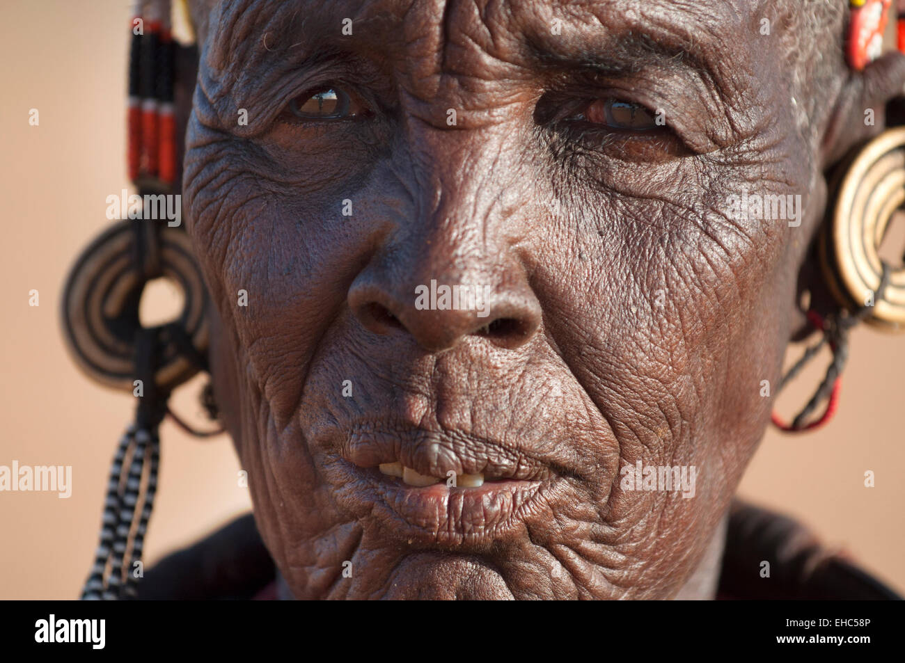 Old kenya woman hi-res stock photography and images - Alamy