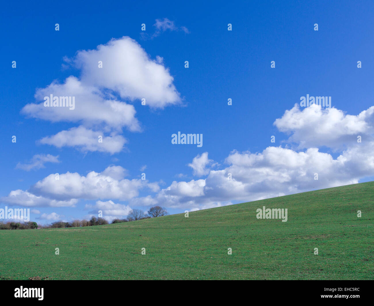 Clouds types uk hi-res stock photography and images - Alamy