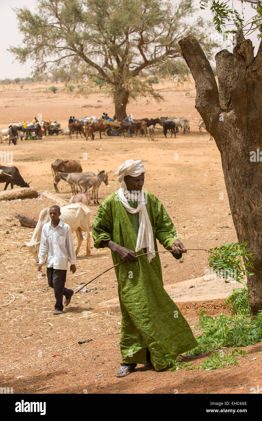 Niger men hi-res stock photography and images - Alamy