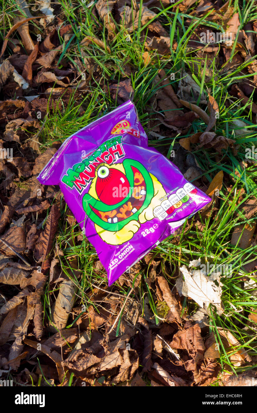 Empty packet of crisps hi-res stock photography and images - Alamy