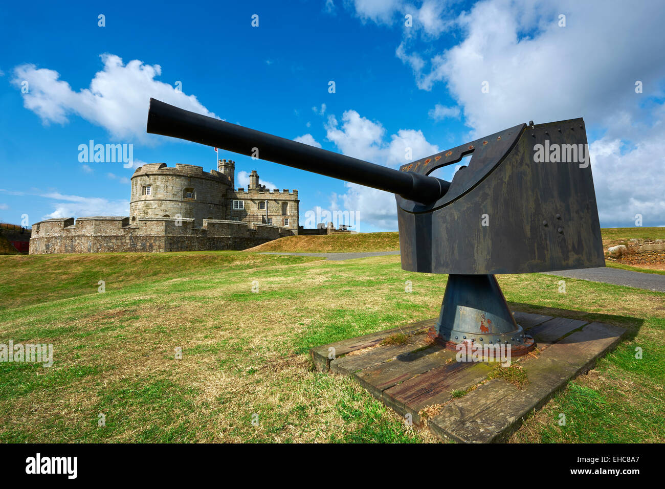 Pendennis castle cornwall historic hi-res stock photography and images ...
