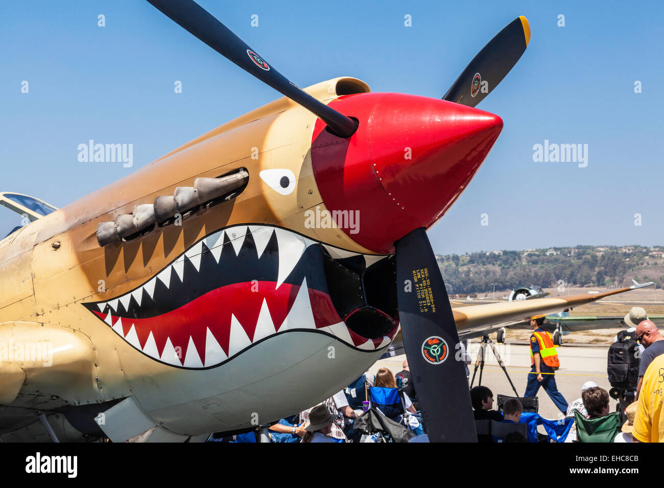 A Curtiss P-40 Warhawk at the 2011 Wings Over Camarillo Air Show in ...