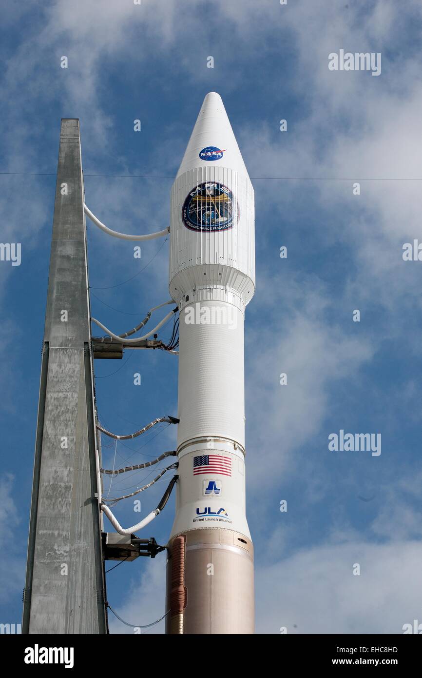 The United Launch Alliance Atlas V rocket with NASA's Magnetospheric Multiscale spacecraft ...