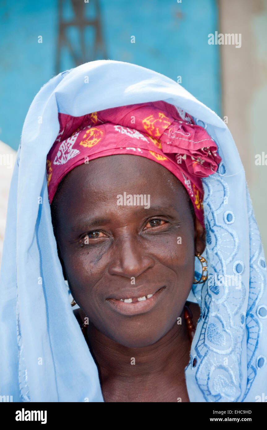 Gambian woman hi-res stock photography and images - Alamy