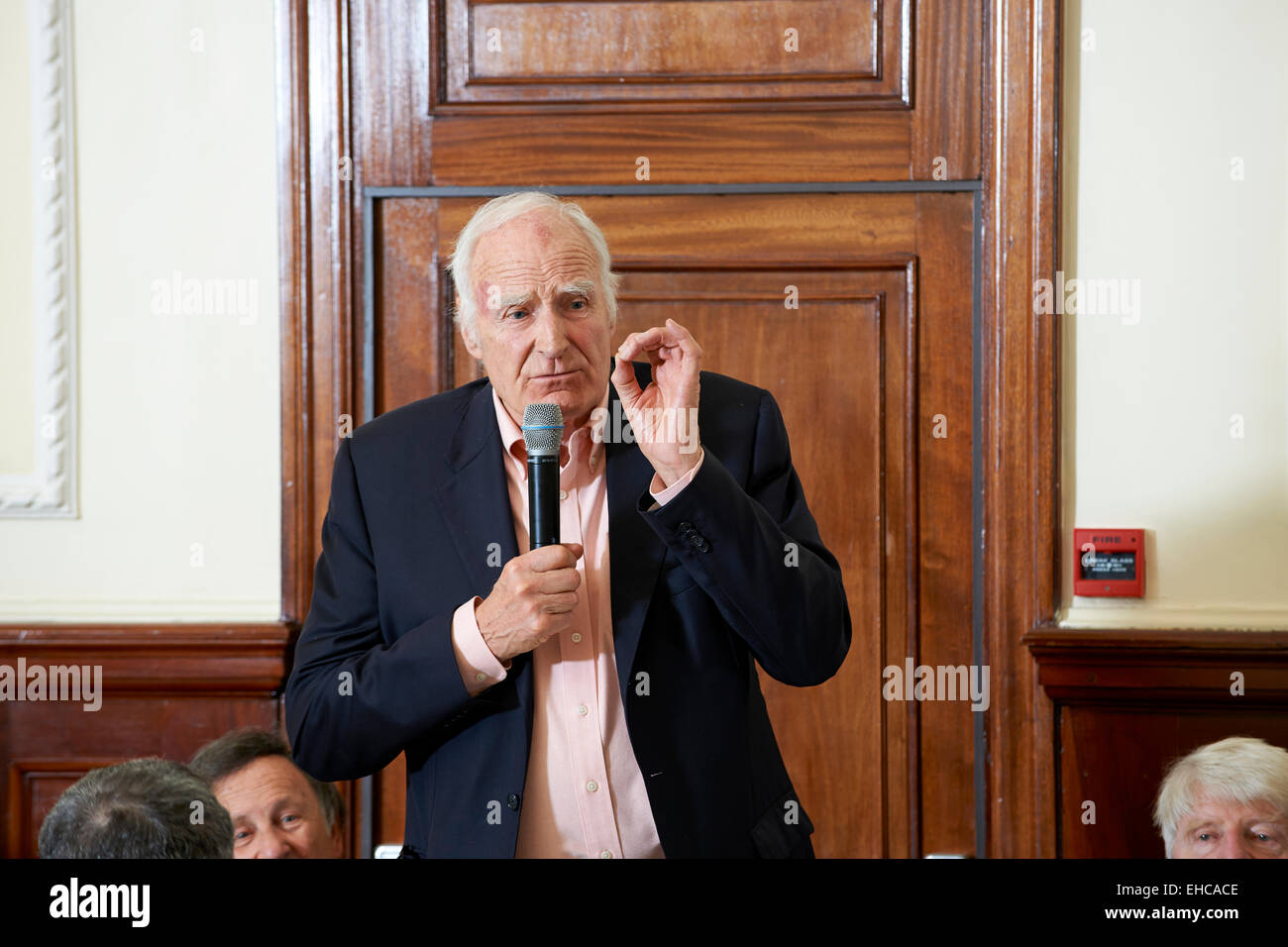 Uk tv presenter historian writer hi-res stock photography and images ...