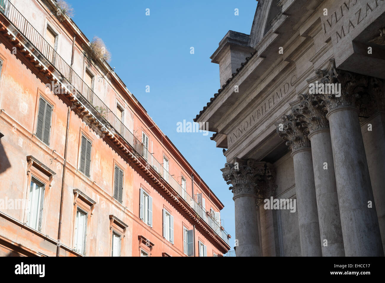 Downtown rome hi-res stock photography and images - Alamy