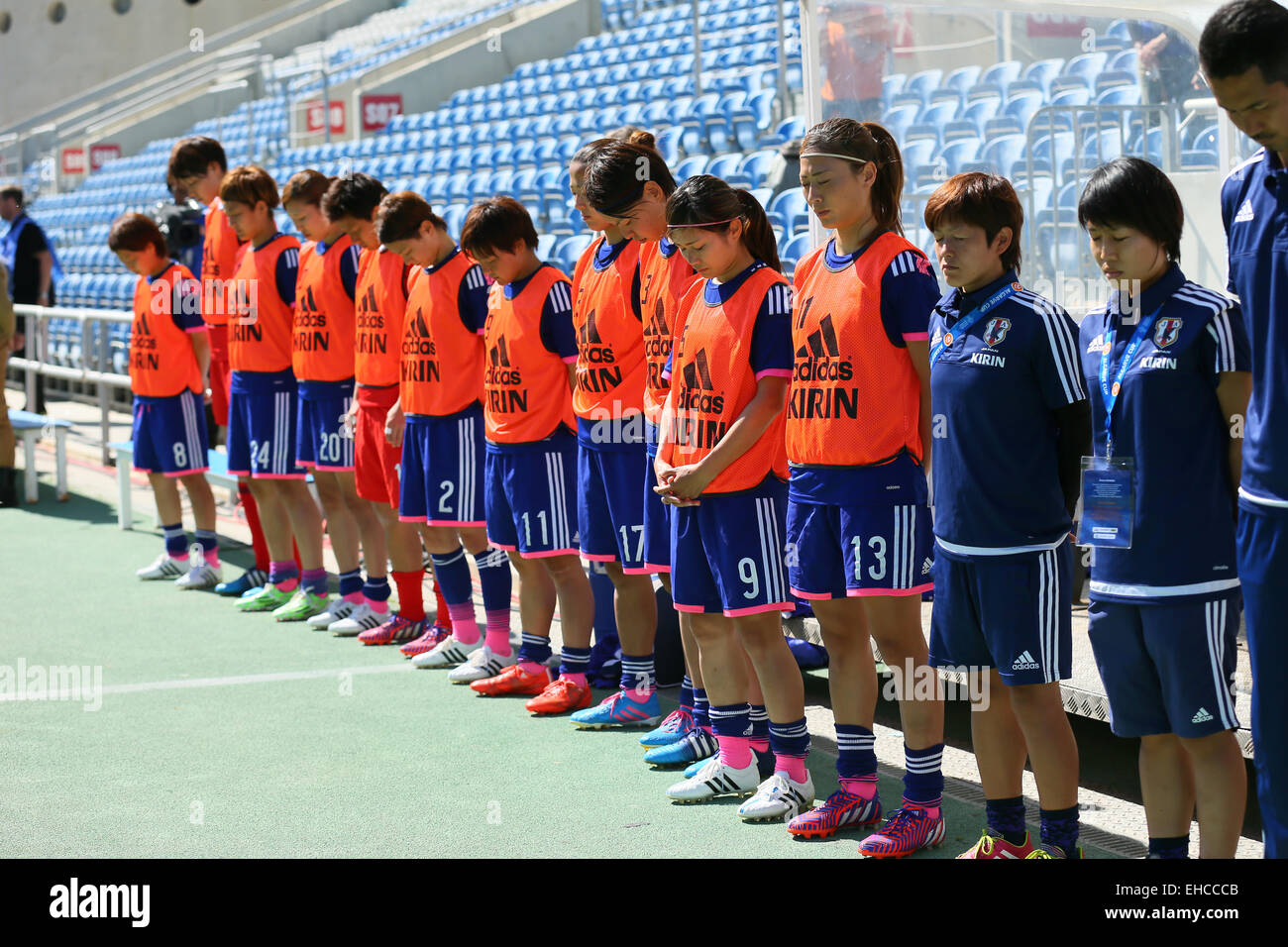 Iceland women's football team hi-res stock photography and images - Alamy