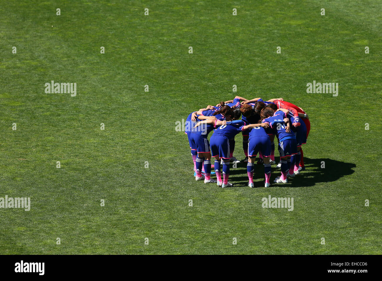 Iceland women's football team hi-res stock photography and images - Alamy