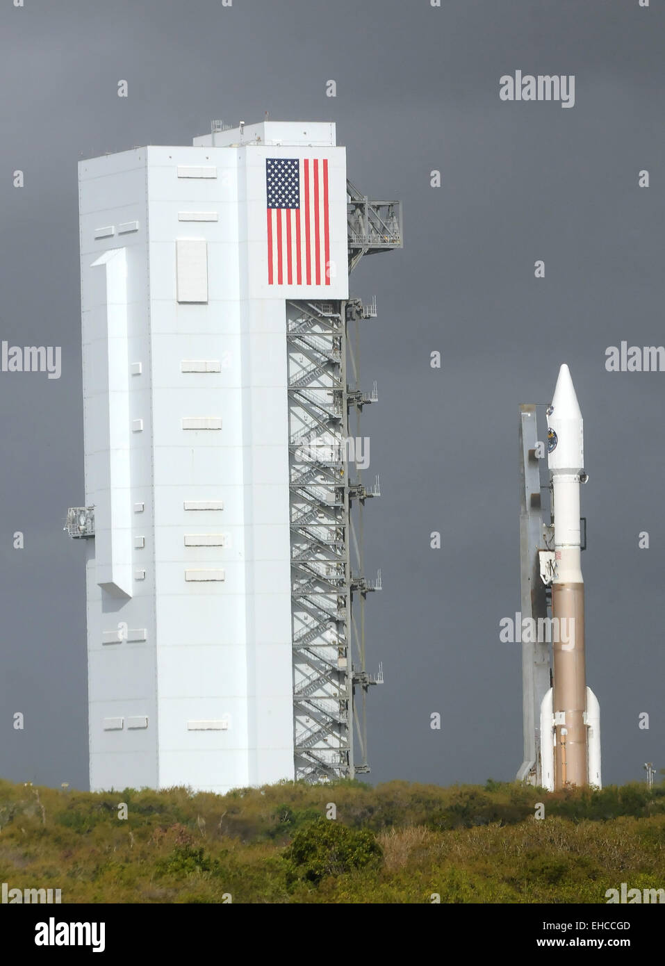 Magnetospheric multiscale spacecraft mms hi-res stock photography and ...