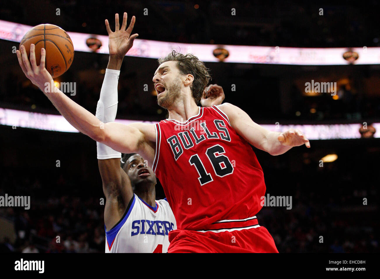 Philadelphia, Pennsylvania, USA. 11th Mar, 2015. Chicago Bulls forward ...