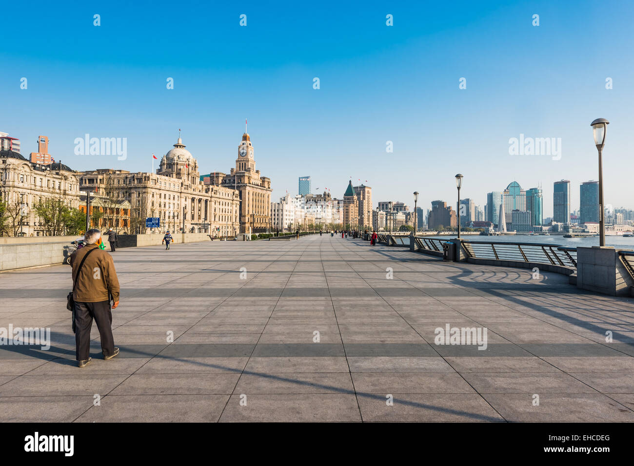 Bund building hi-res stock photography and images - Alamy