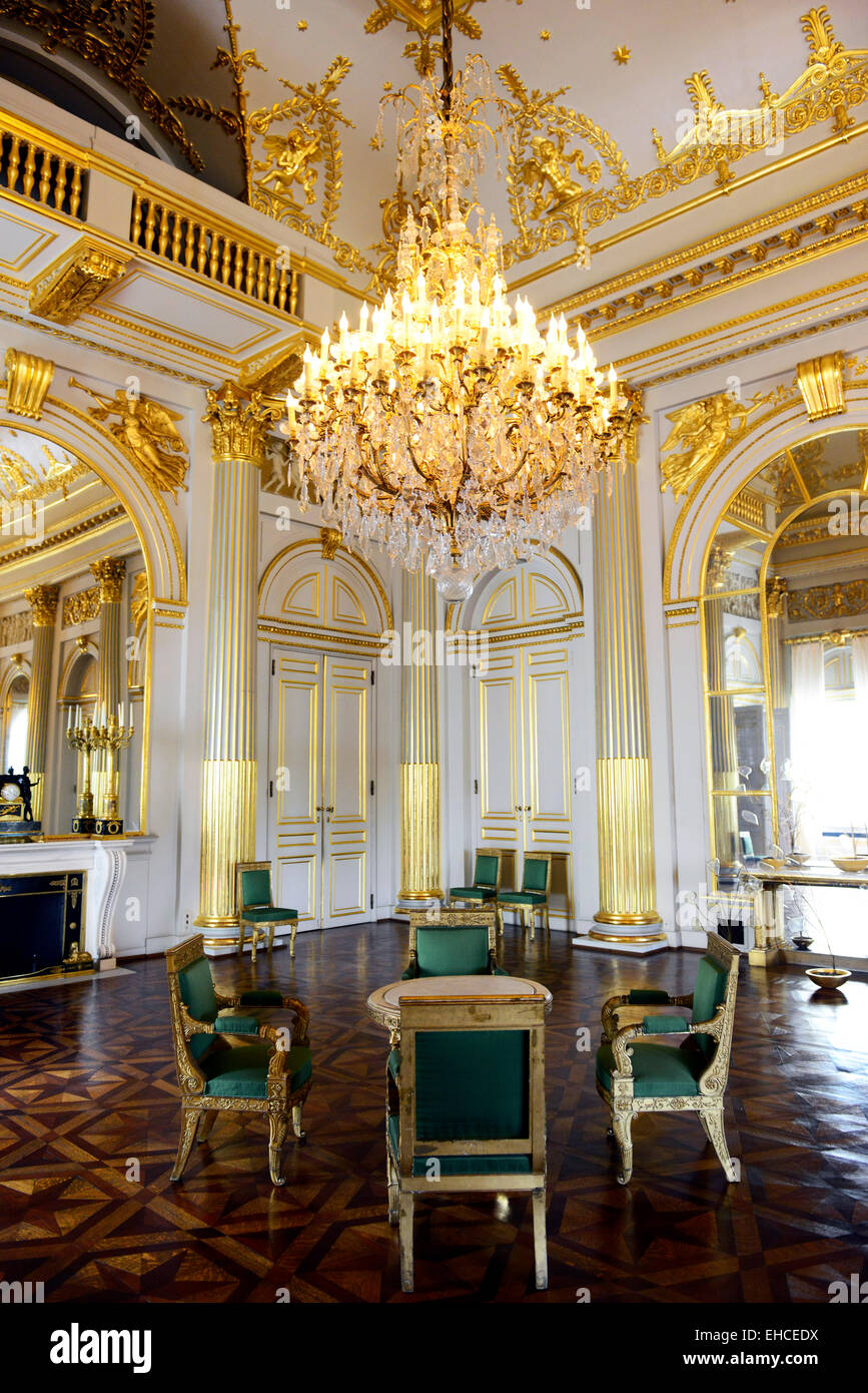 The beautiful halls and receptions rooms in the Royal Palace in ...