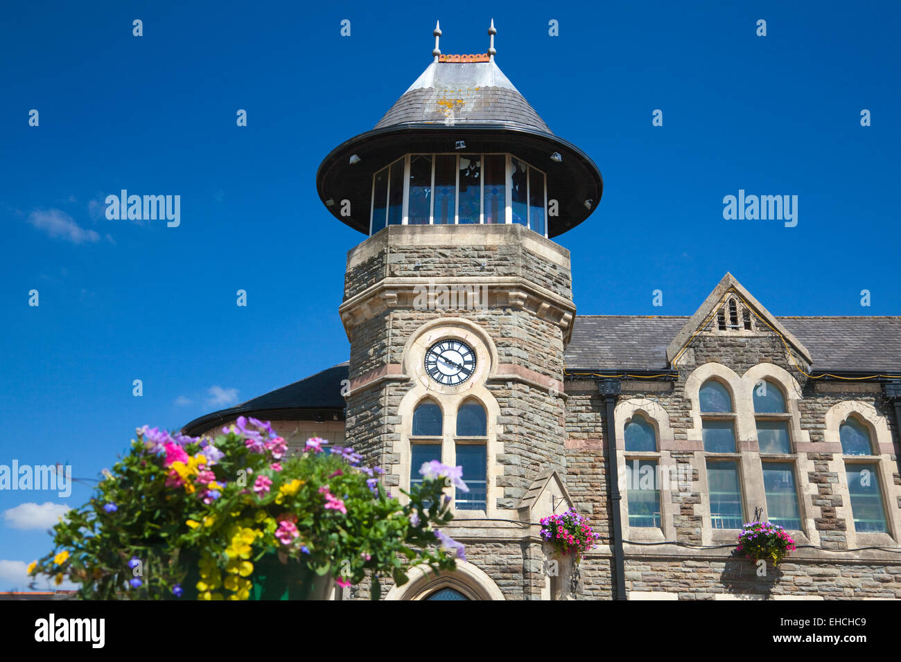Caerphilly hi-res stock photography and images - Alamy