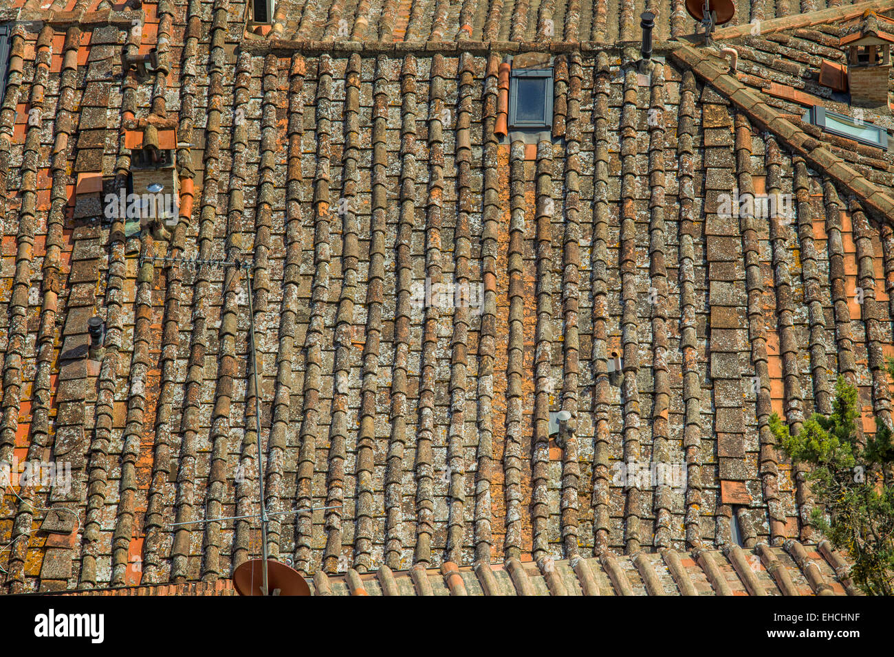 Italian roofing hi-res stock photography and images - Alamy