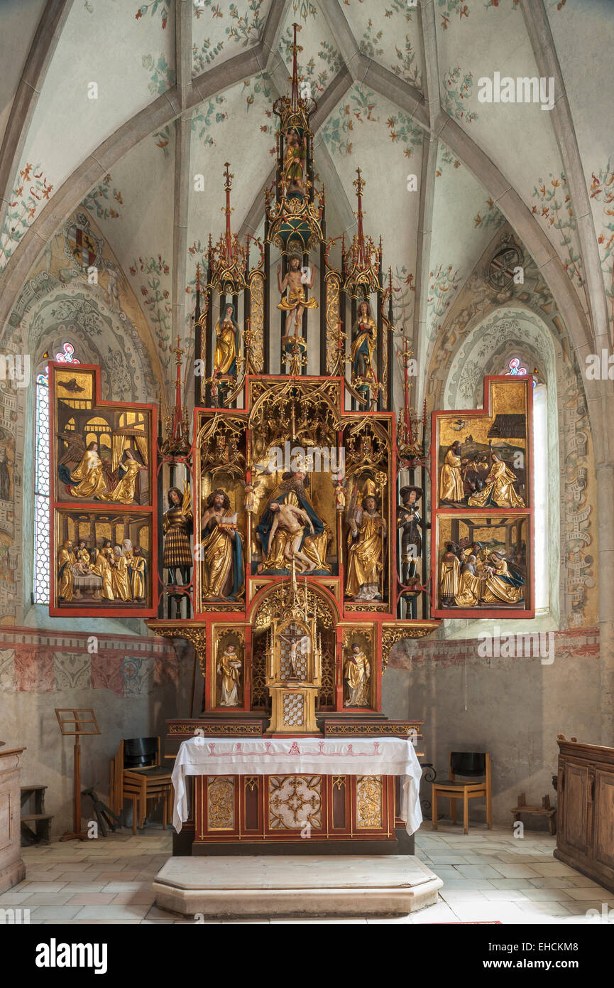 Hospital Church of the Holy Trinity, interior, famous winged altar by ...
