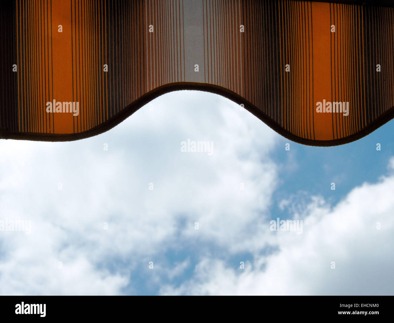 Canvas blind hi-res stock photography and images - Alamy