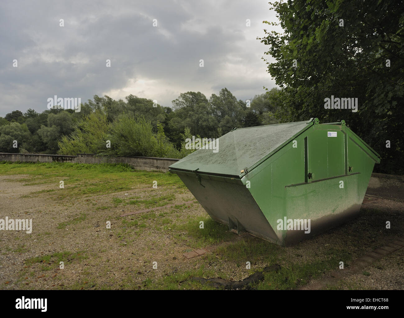 Mull container hi-res stock photography and images - Alamy
