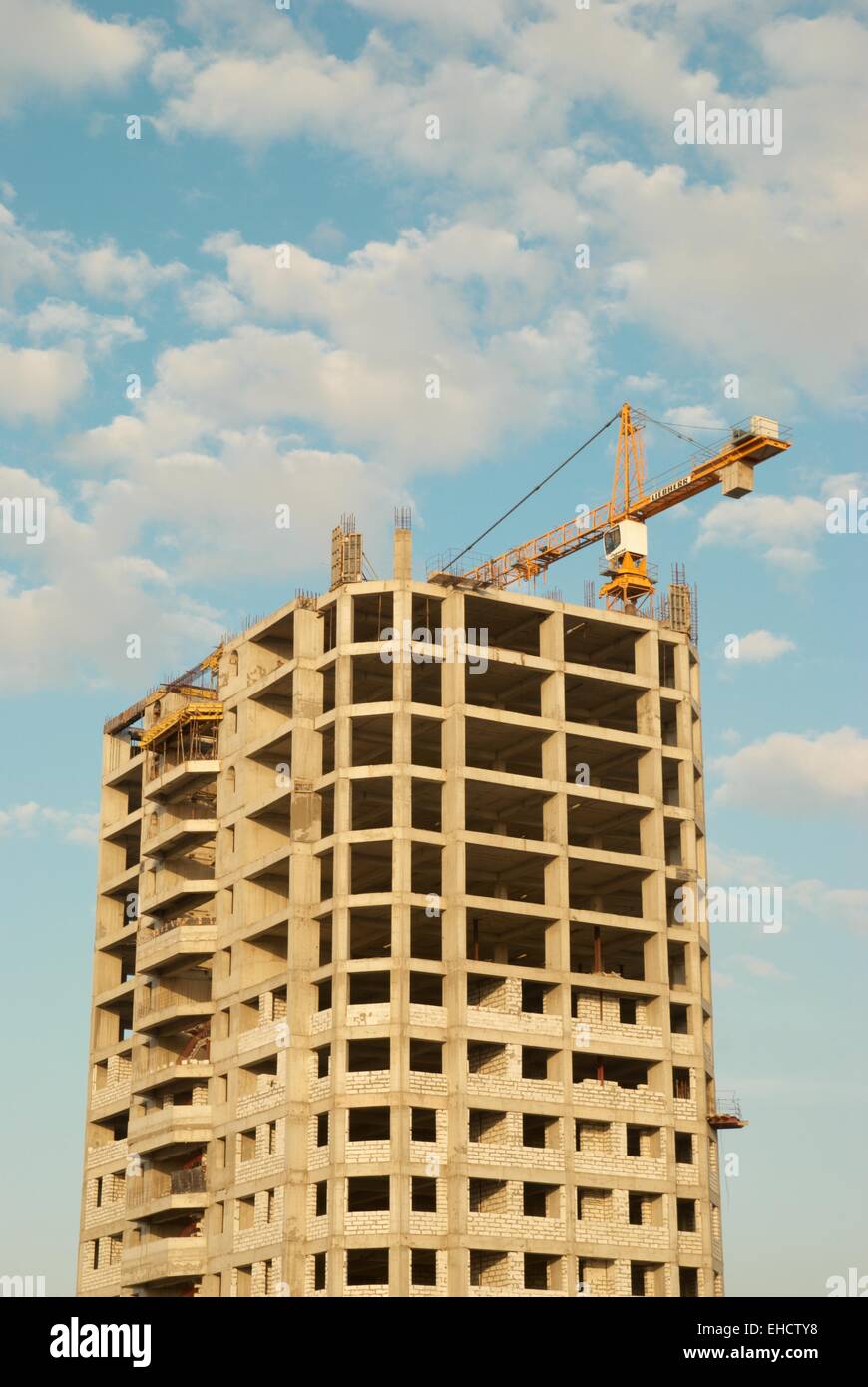 House under construction with blue sky background Stock Photo - Alamy