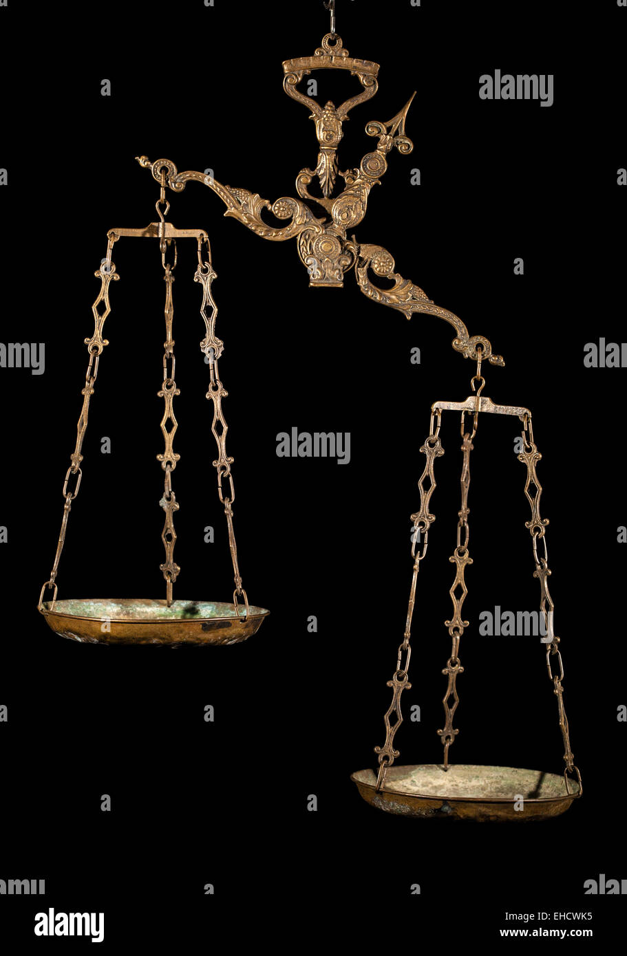 Antique weighing scale Stock Photo - Alamy