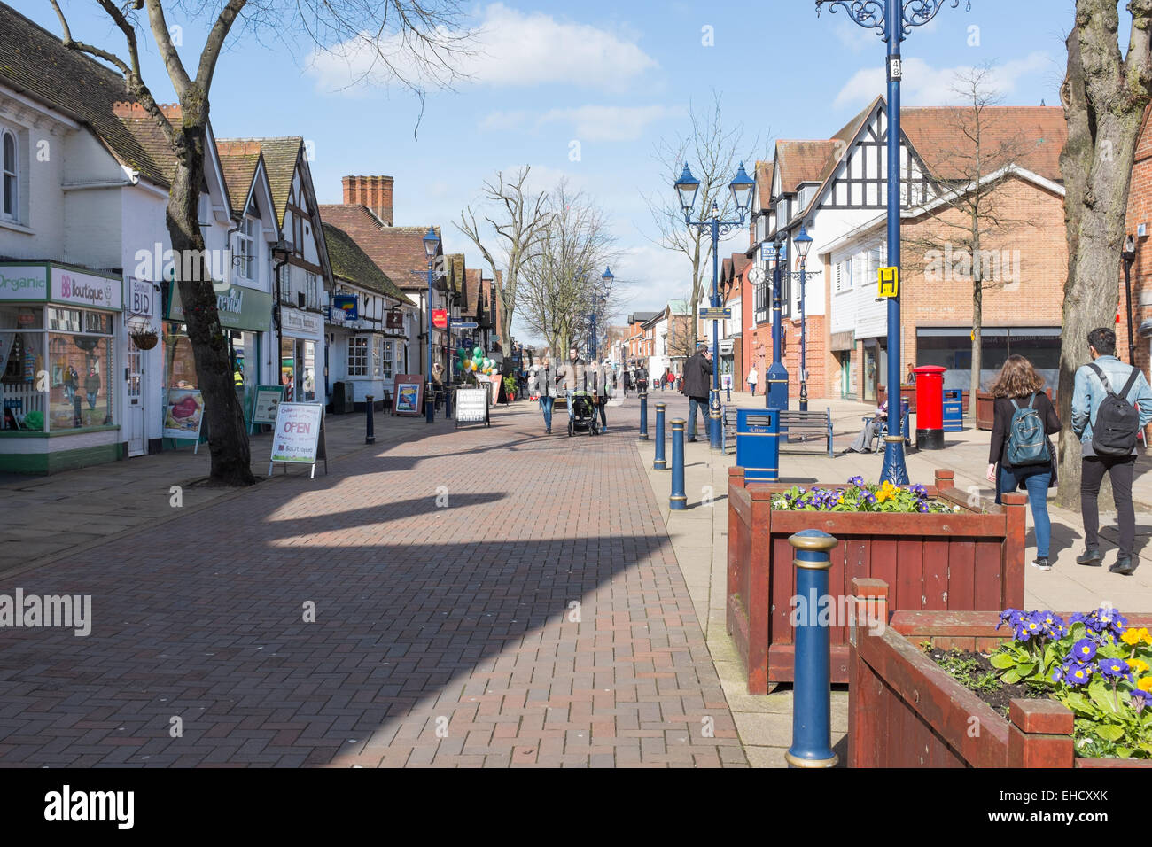 Shops in Solihull High Street in the West Midlands Stock Photo - Alamy