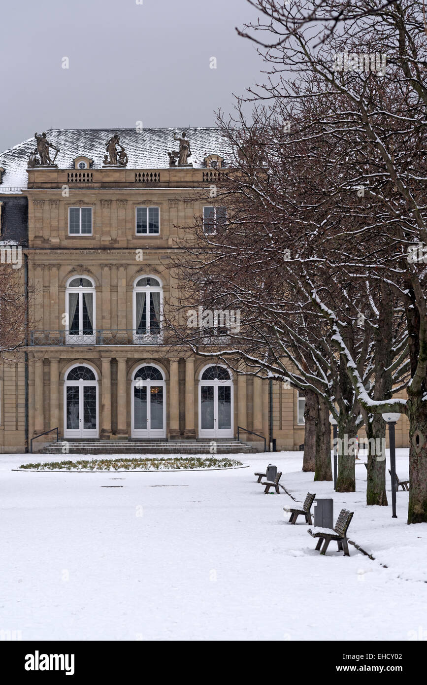 Stuttgart winter schlossplatz snow hi-res stock photography and images ...