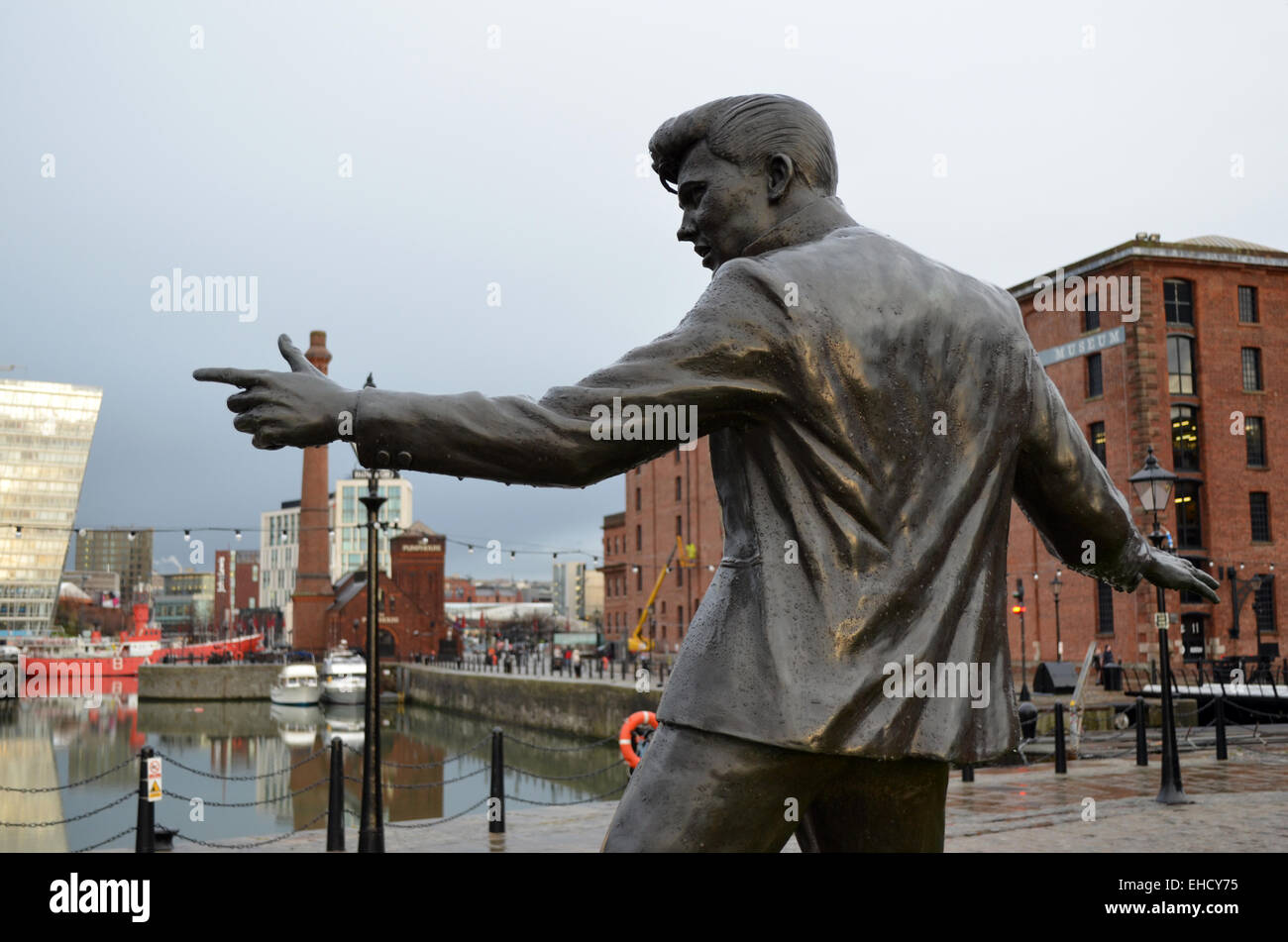 Billy Fury statue at Liverpool's Albert Dock Stock Photo - Alamy