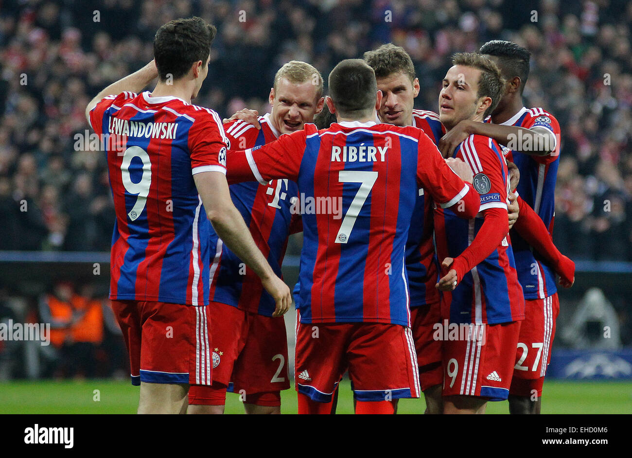 Muller germany football goal hi-res stock photography and images - Alamy