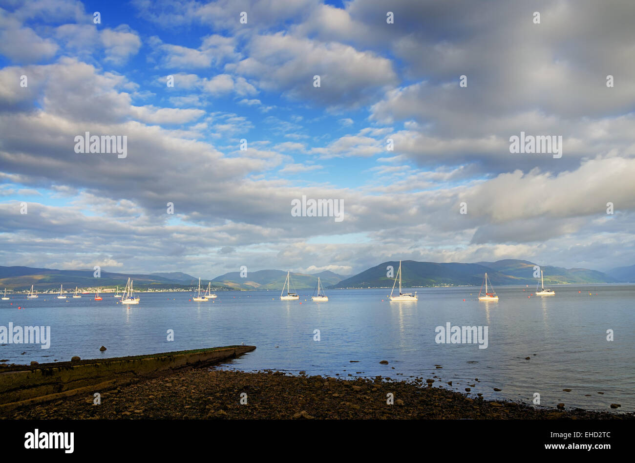 Boats on the clyde hi-res stock photography and images - Alamy