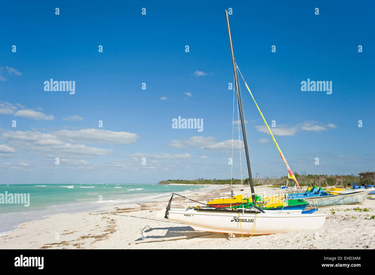 Horizontal view of an amazing Cuban beach Stock Photo - Alamy