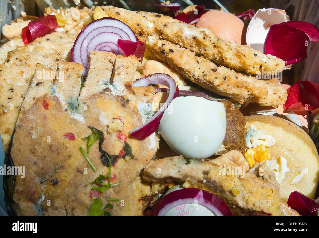 Organic waste food leftovers hi-res stock photography and images - Alamy