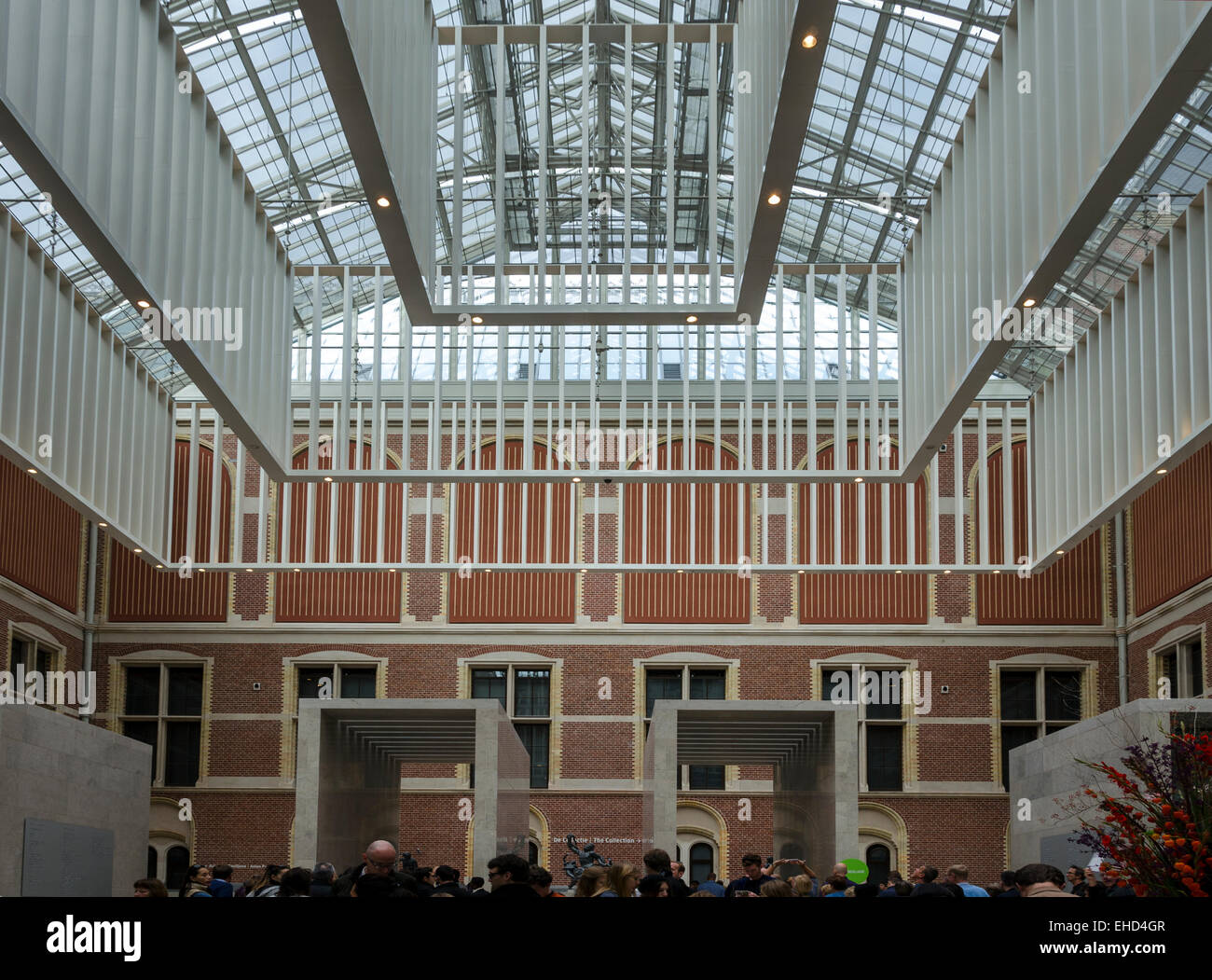 Atrium amsterdam hi-res stock photography and images - Alamy