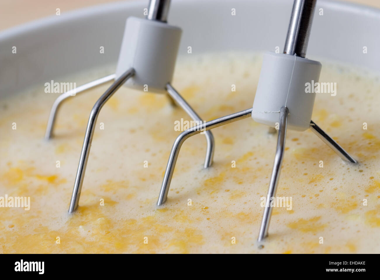 Teig anrühren - Dough mixing Stock Photo - Alamy