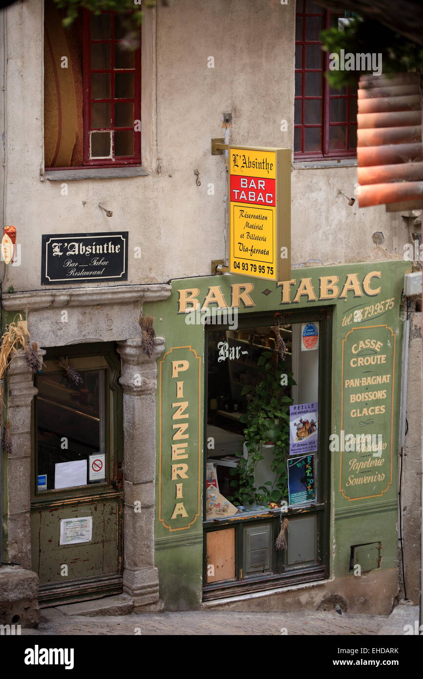 French cafe bistro hi-res stock photography and images - Alamy