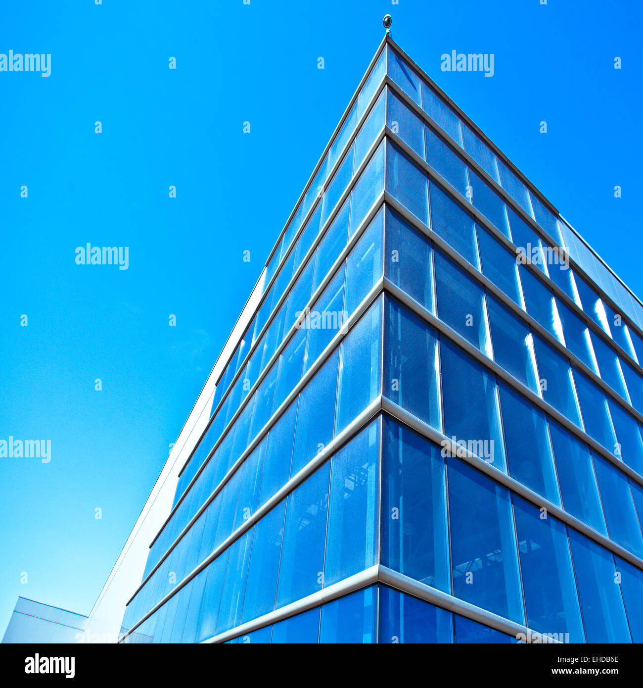 Corner modern building at hi-res stock photography and images - Alamy