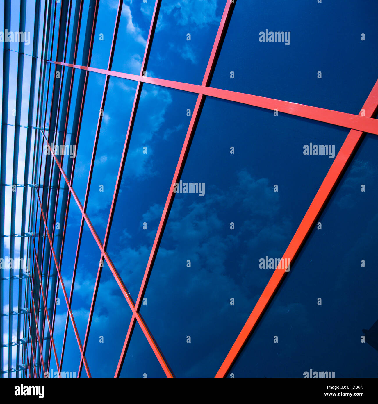 crop of glass wall of modern trade center Stock Photo - Alamy