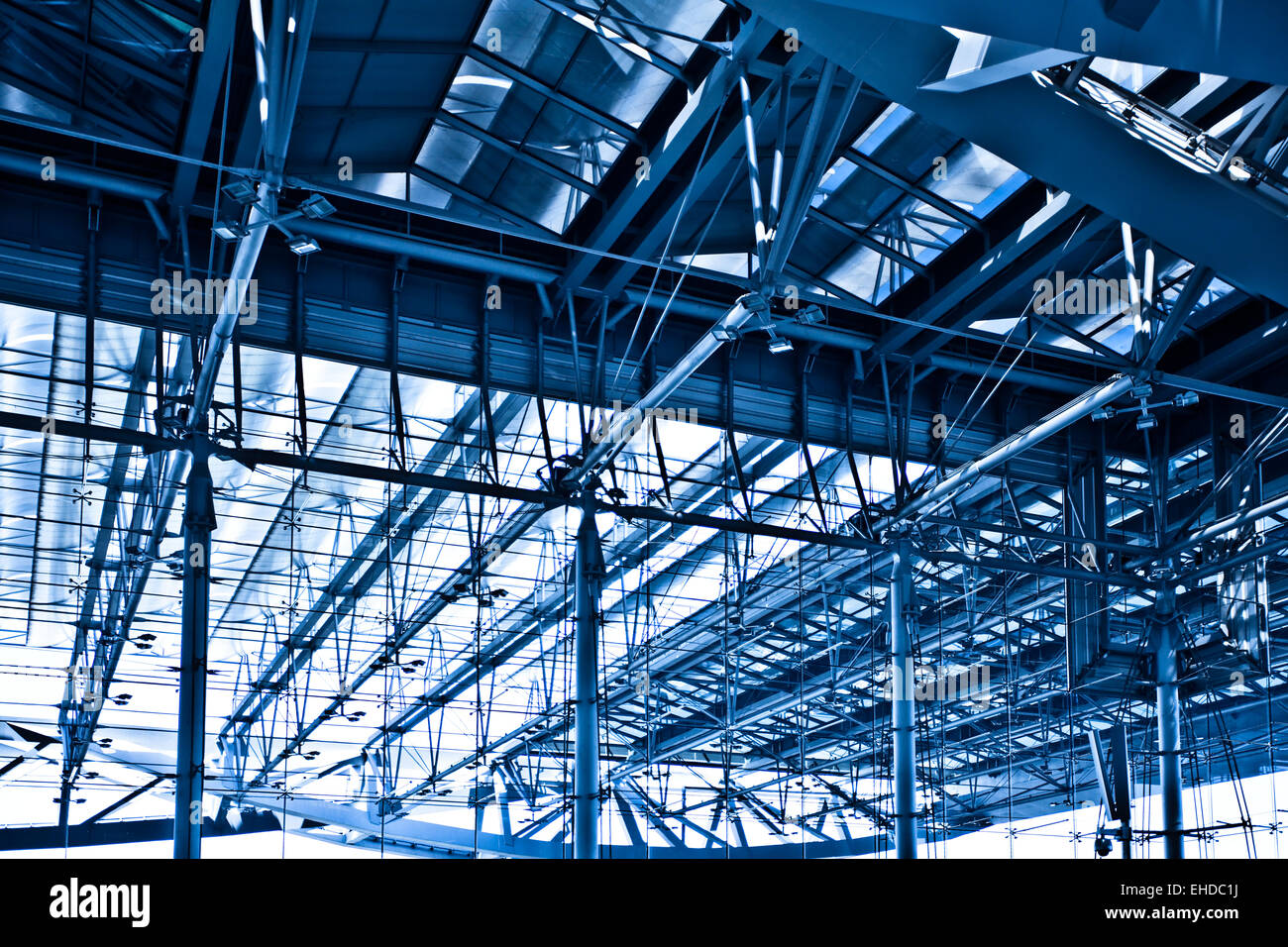 Vertical construction hi-res stock photography and images - Alamy