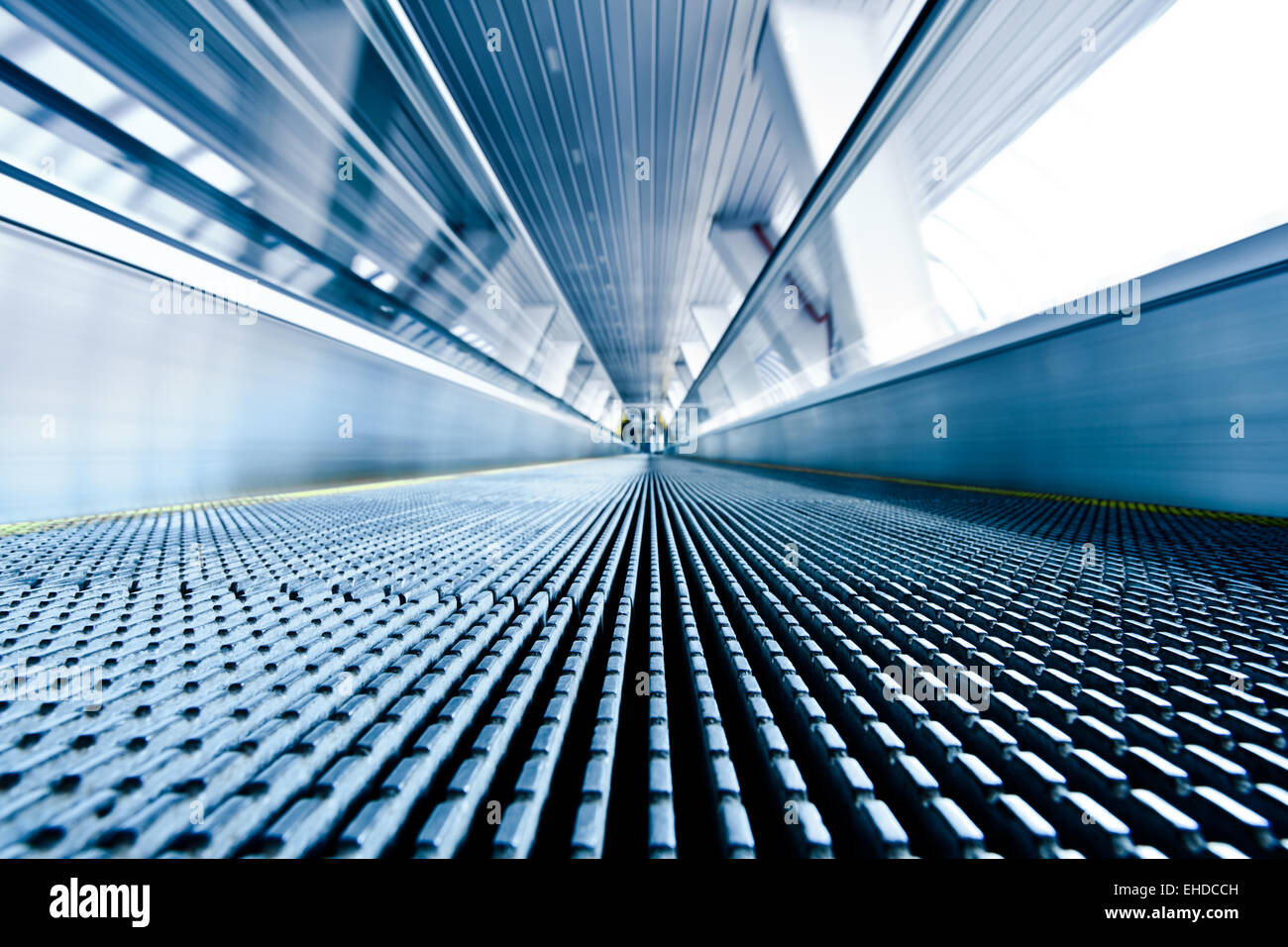 Escalator track hi-res stock photography and images - Alamy