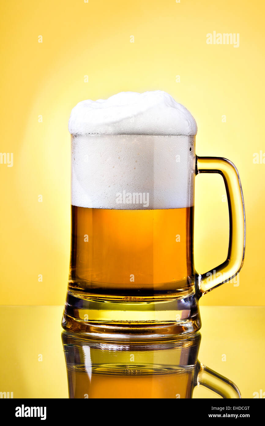 Full mug hi-res stock photography and images - Alamy